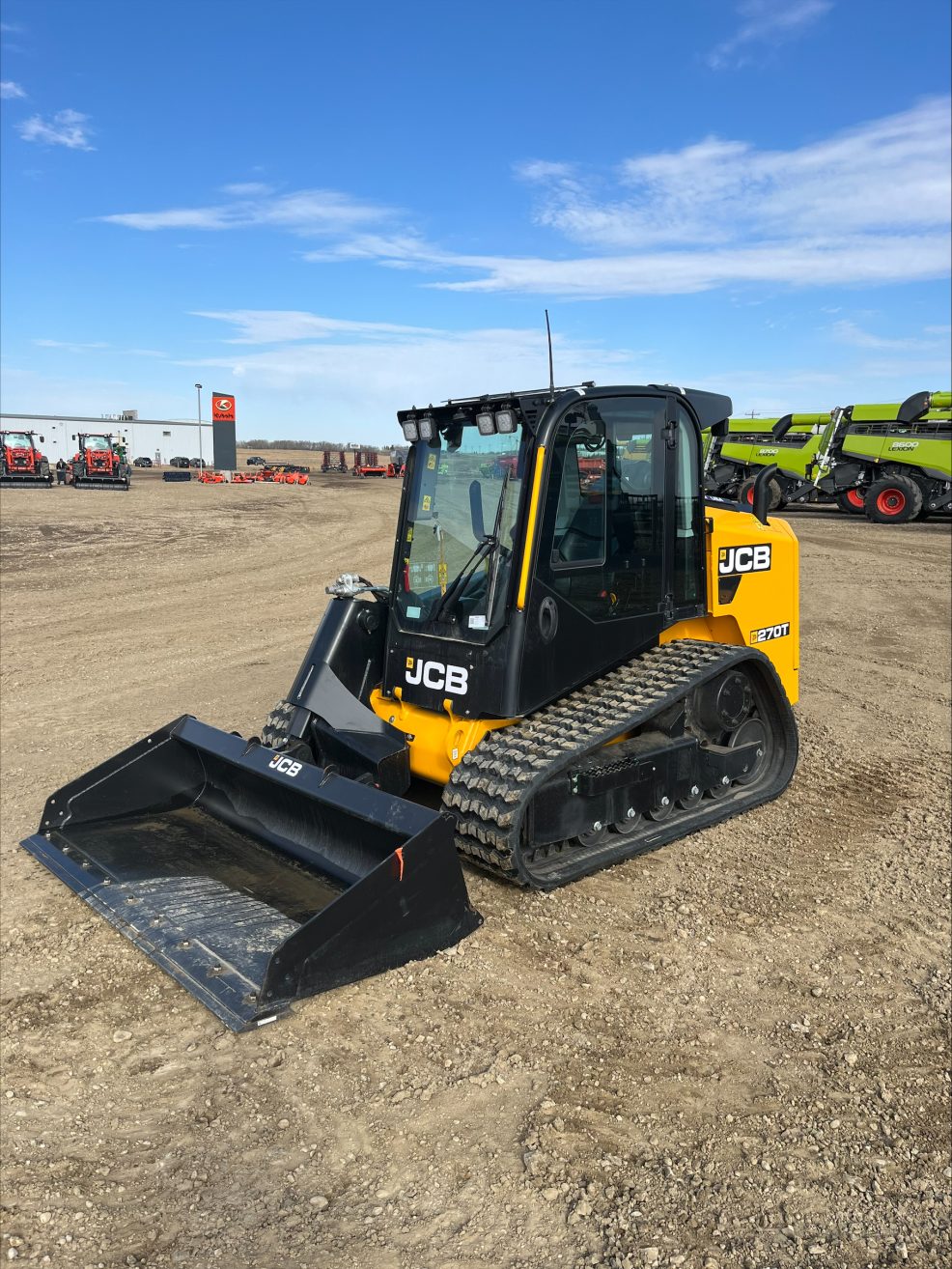 JCB 270T Compact Track Loader Specs & Photos | AgDealer.com